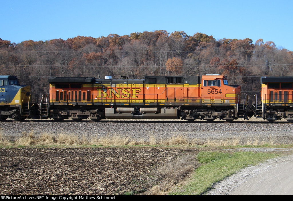 BNSF 5654